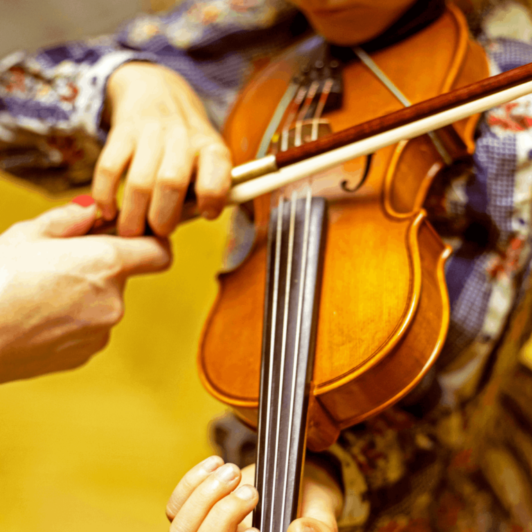 Plucking Strings On Violin: Mastering Pizzicato | Ted's List