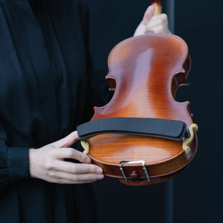 How To Put On A Violin Shoulder Rest - The Ultimate Guide | Ted's List