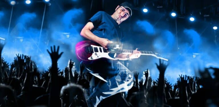 How To Avoid Common Guitar-Related Injuries | Ted's List