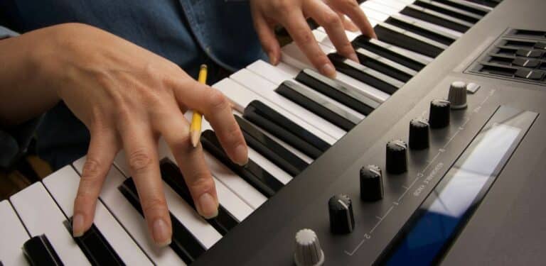 The Essential Piano Fingering Chart | Ted's List